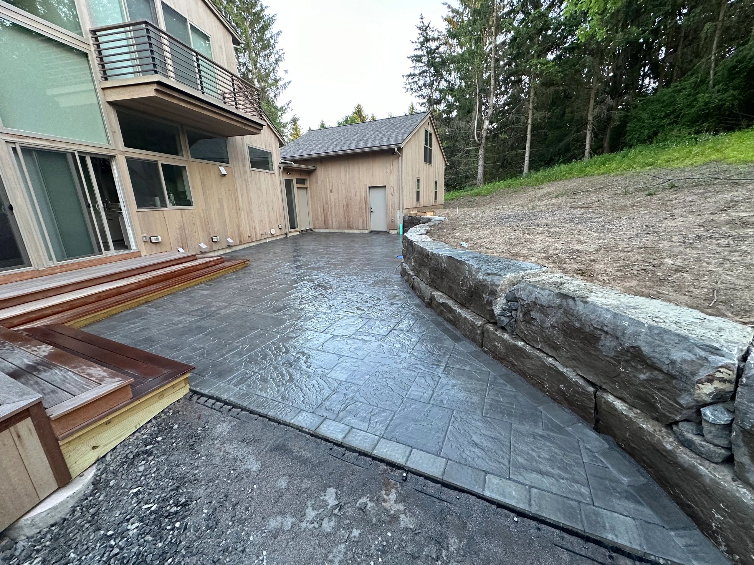 B&G Hardscapes - Hardscape Projects, Landscaping Projects, Commercial Maintenance